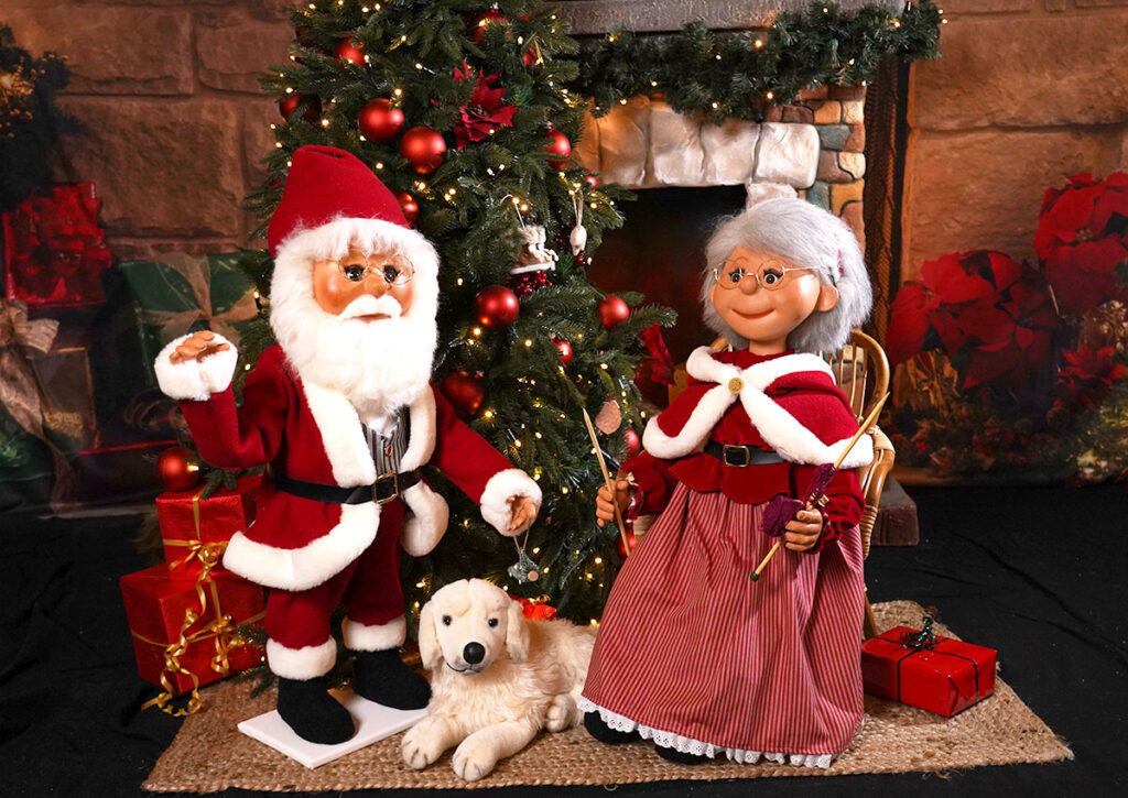 Animatronic Christmas Figures & Themed Displays- Création Group